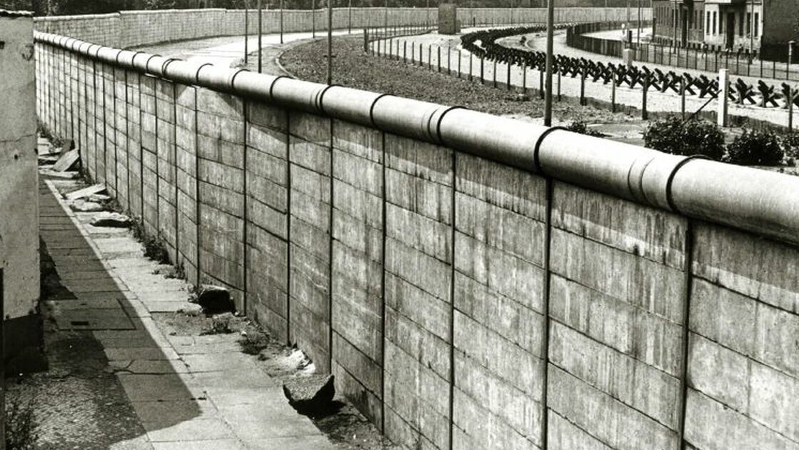 Petition · Bauen Sie eine Mauer in Berlin! - Deutschland · Change.org