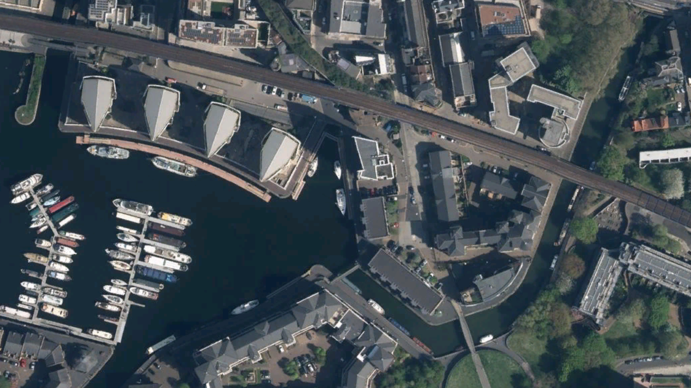 Petition · Build a cycle path for people on bikes from Regents Canal to ...