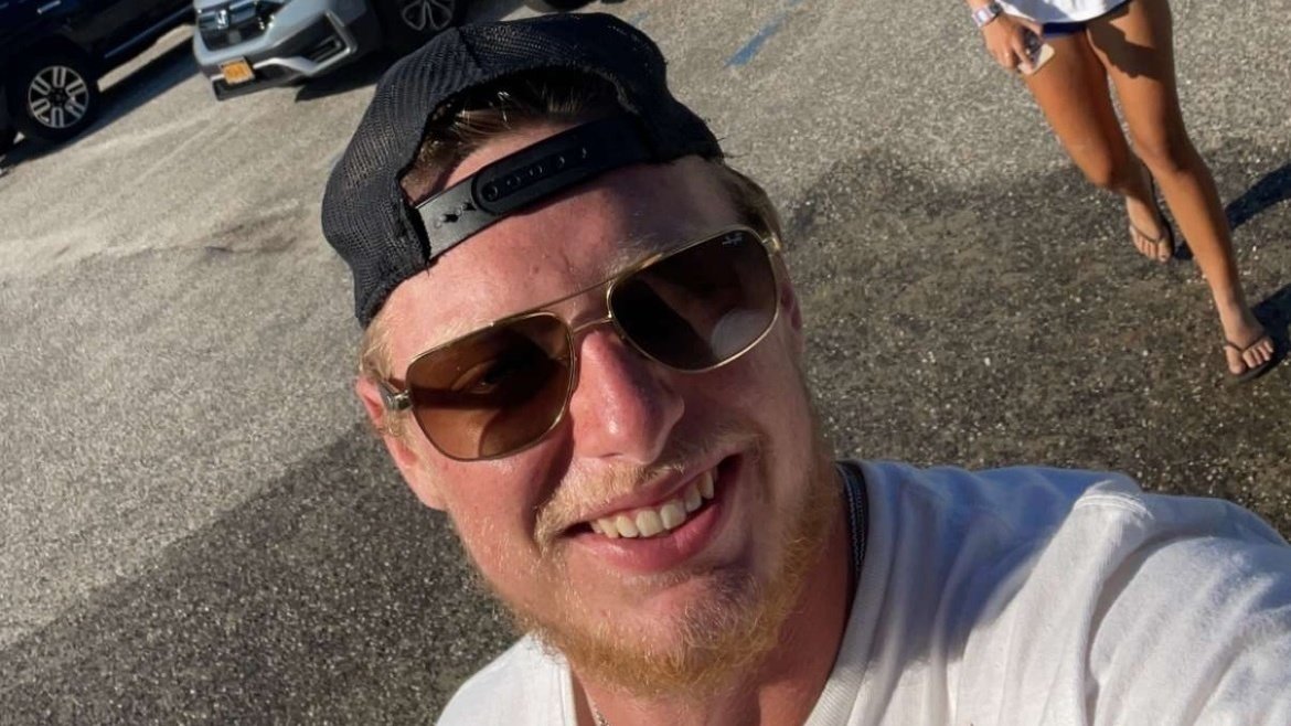 Petition · Jay keeps his beard - United States · Change.org