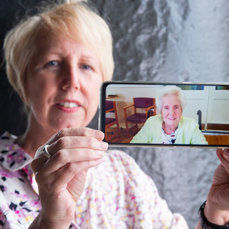 Alison Wharton's Instagram, Twitter & Facebook on IDCrawl