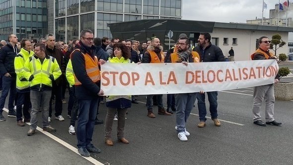 Pétition · Non à la délocalisation des 115 postes des salariés de ...