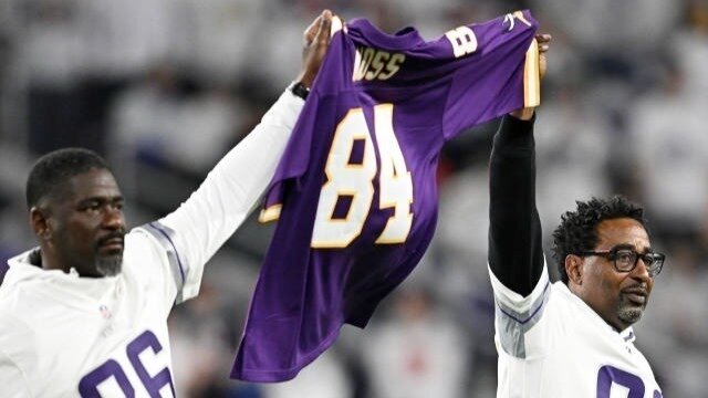 Petition · Retire Randy Moss’s #84 - United States · Change.org