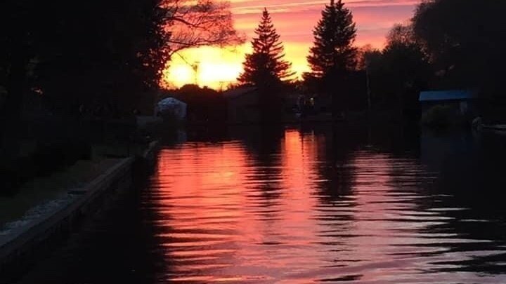 Pétition · Définition et responsabilité des canaux sur le territoire de ...