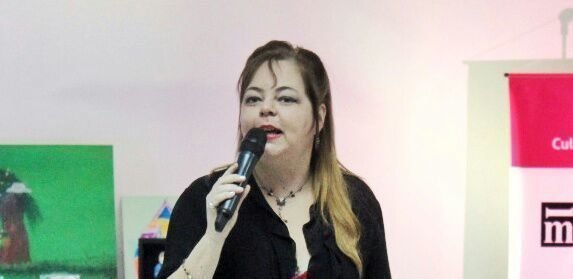 Petición · Solicitamos la reposición de Carla Da Costa en la Dirección ...