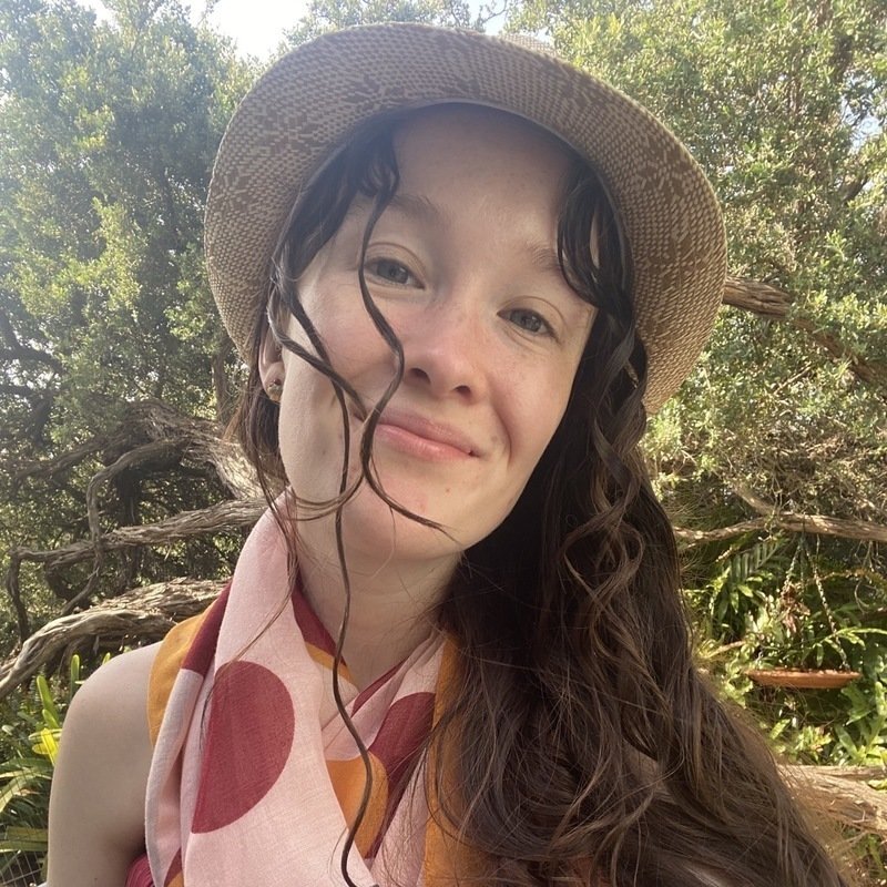 Maxine Moss's Instagram, Twitter & Facebook on IDCrawl