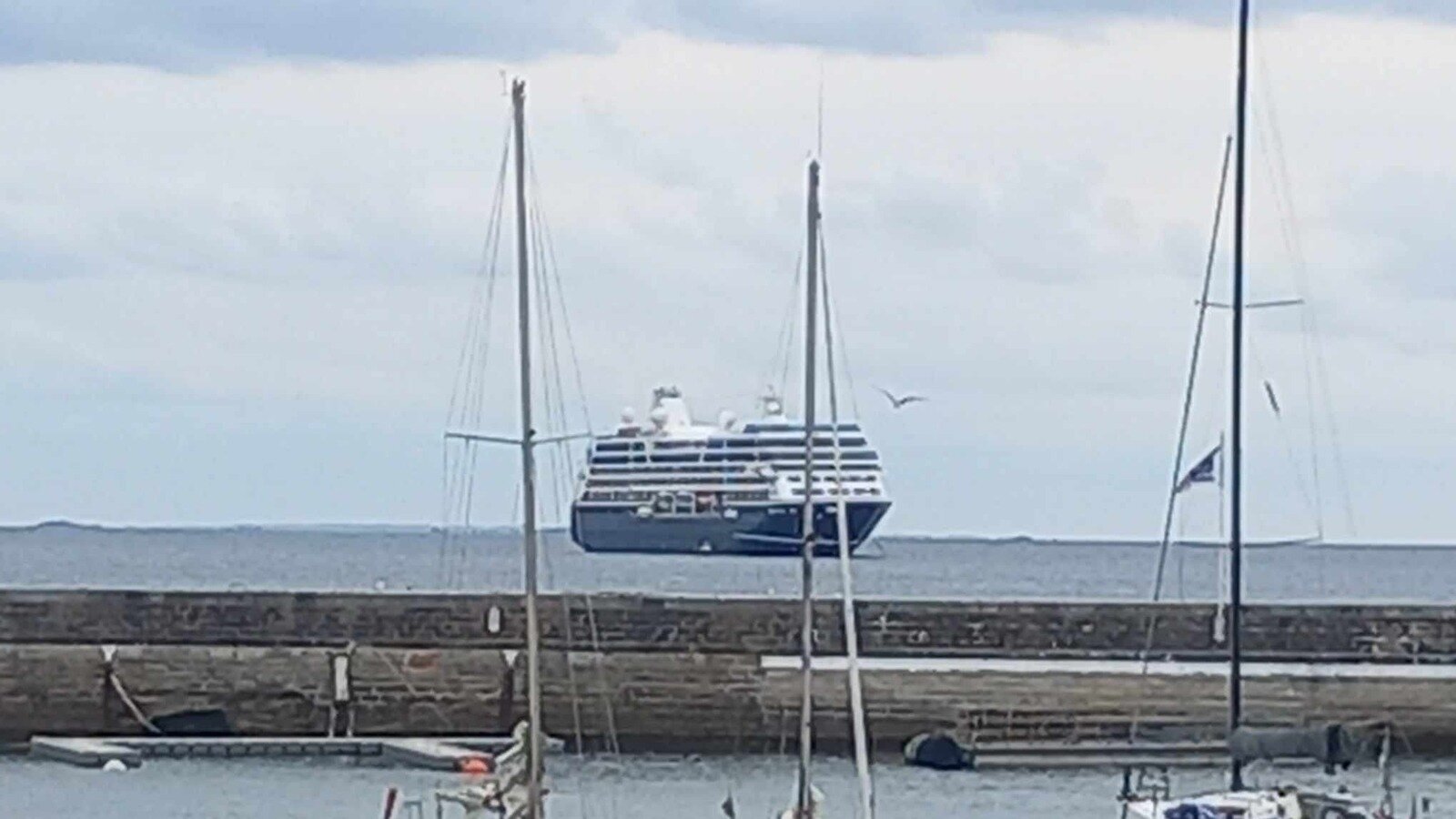 Pétition · STOP PAQUEBOTS - Le Palais, France · Change.org