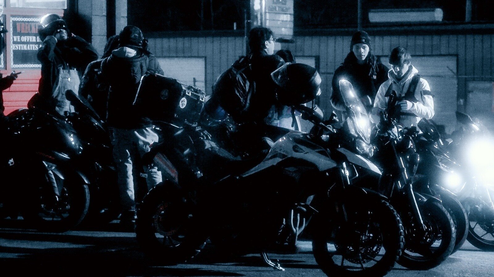 Petition · Mandate Motorcycle Helmet Laws and Legalize Lane Filtering ...