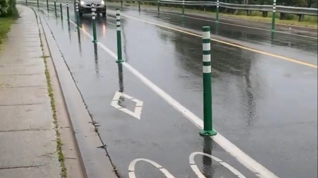 Petition · Remove Protected Bike Lane Pylons (delineators) on Oakdale ...