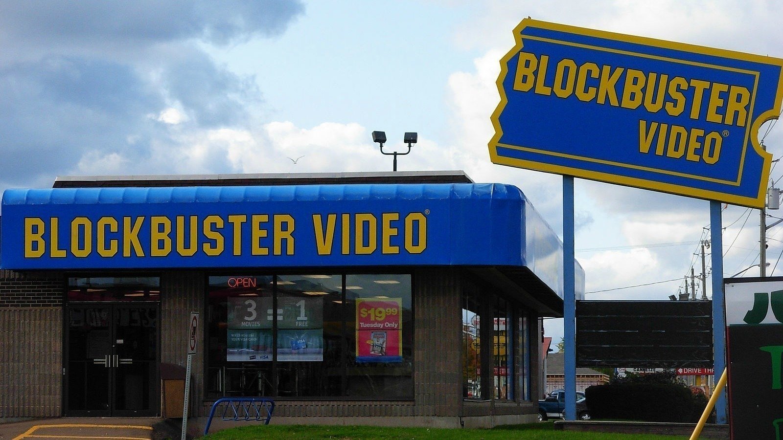 Petition · Bring back Blockbuster Video. - United States · Change.org