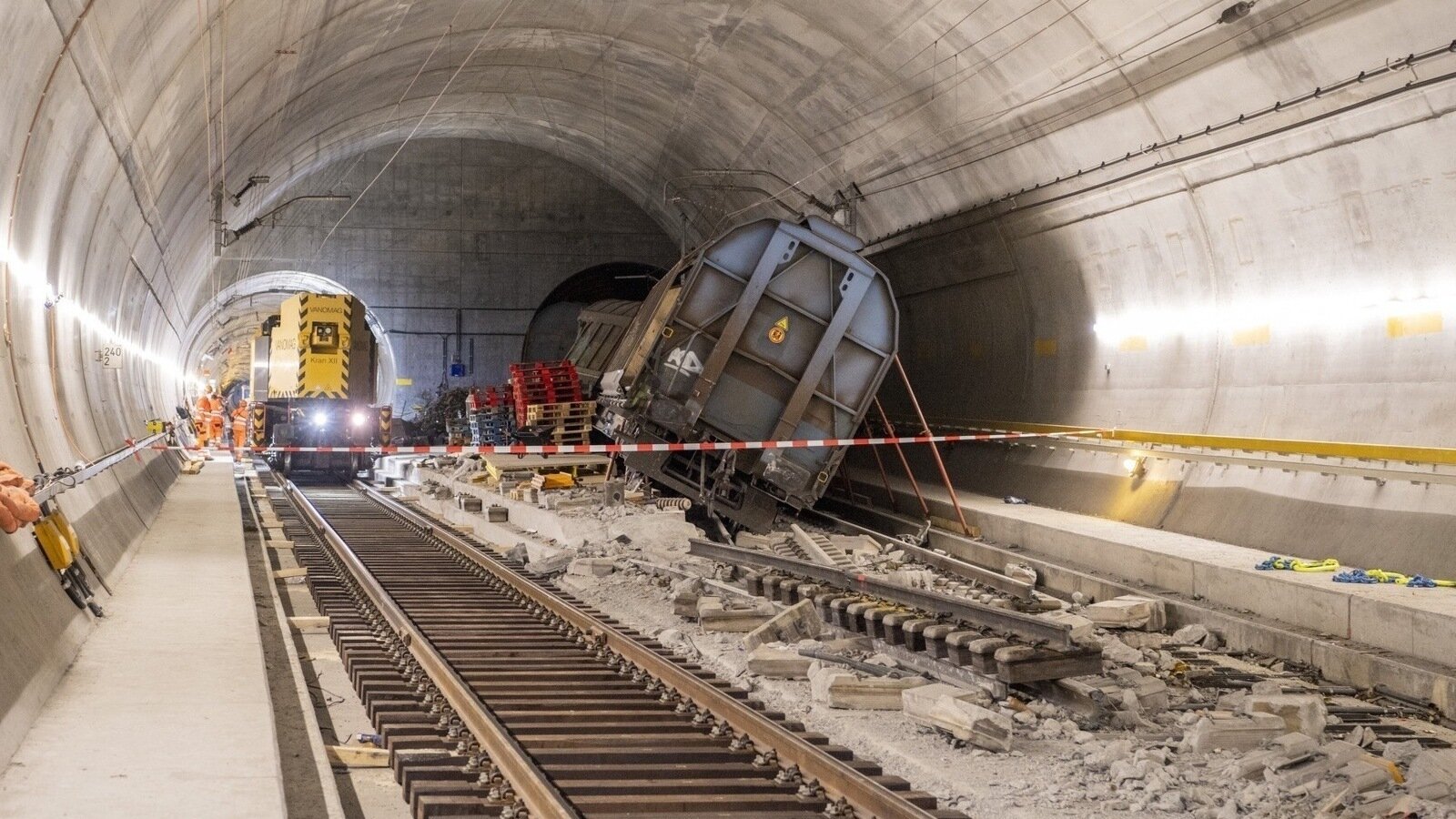 Petizione · Rimessa in funzione urgente della galleria di base del San ...