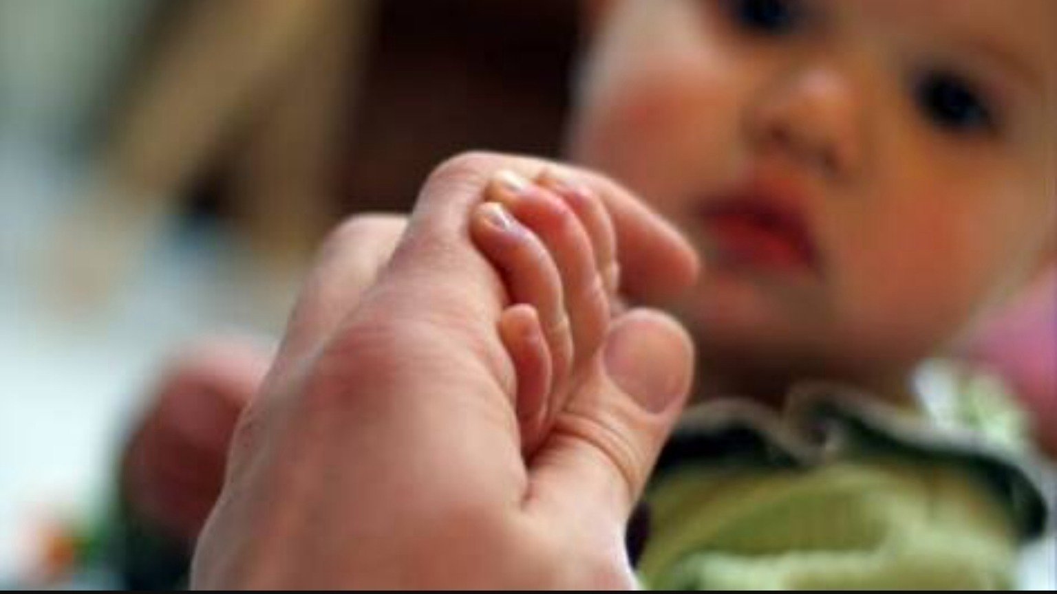 petition-australian-deaf-children-to-learn-auslan-from-birth-change
