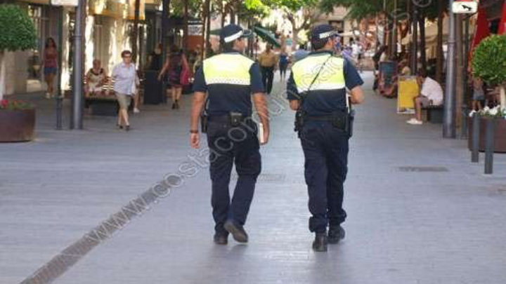 Petición · Mas seguridad y presencia Policial en el barrio de Can Mas ...