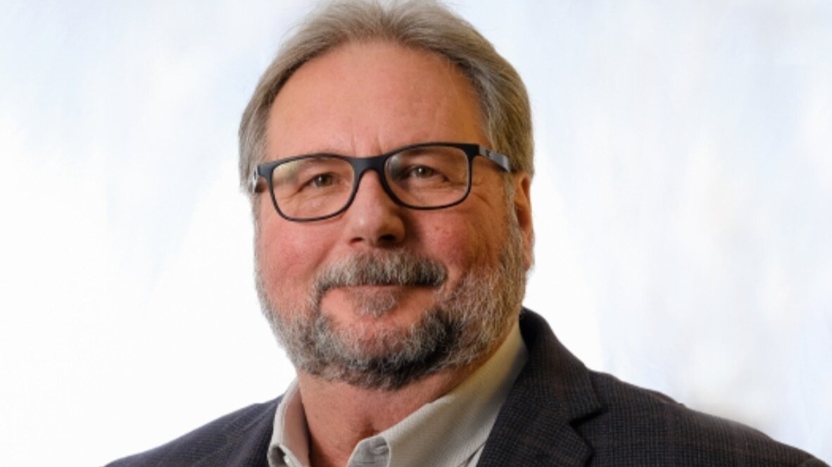 Petition · Honor Professor Brett Benson for His Outstanding Service to ...