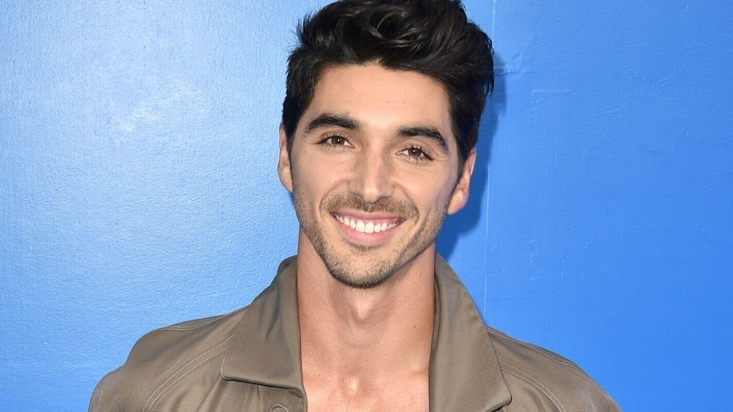 Petition · Taylor Zakhar Perez as Michael Stirling in the Bridgerton TV ...