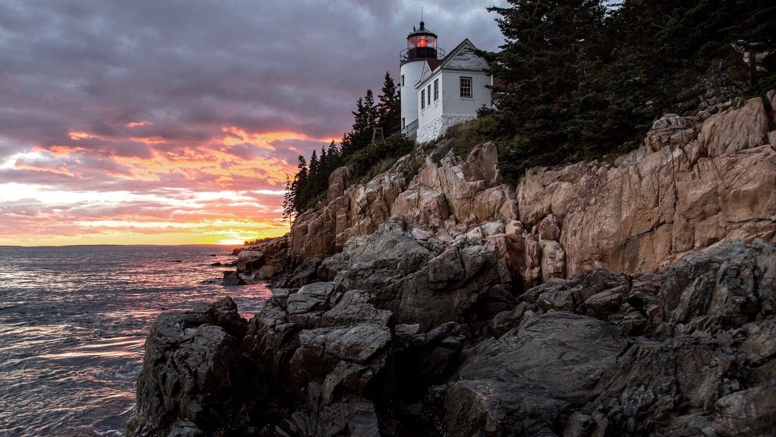 Acadia Keep New World