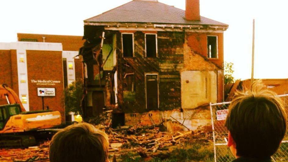 Petition · Encourage Lou Patel to stop bad practices - United States ...