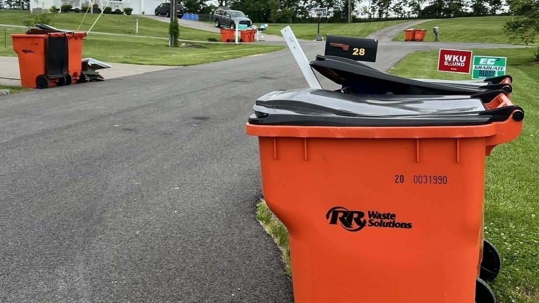 Petition · Pickup our garbage on time Red River - United States ...