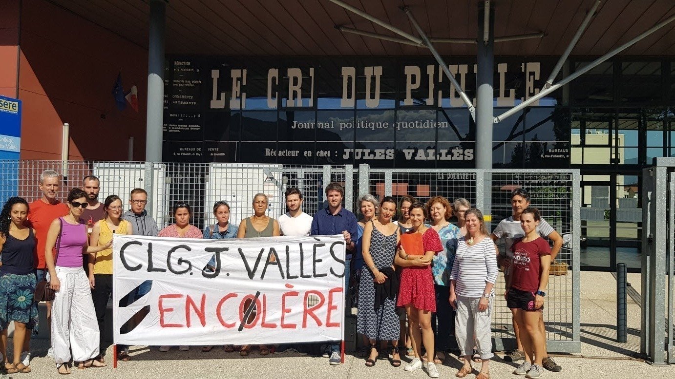 Pétition · Moins d'élèves par classe au collège Jules Vallès - Fontaine ...