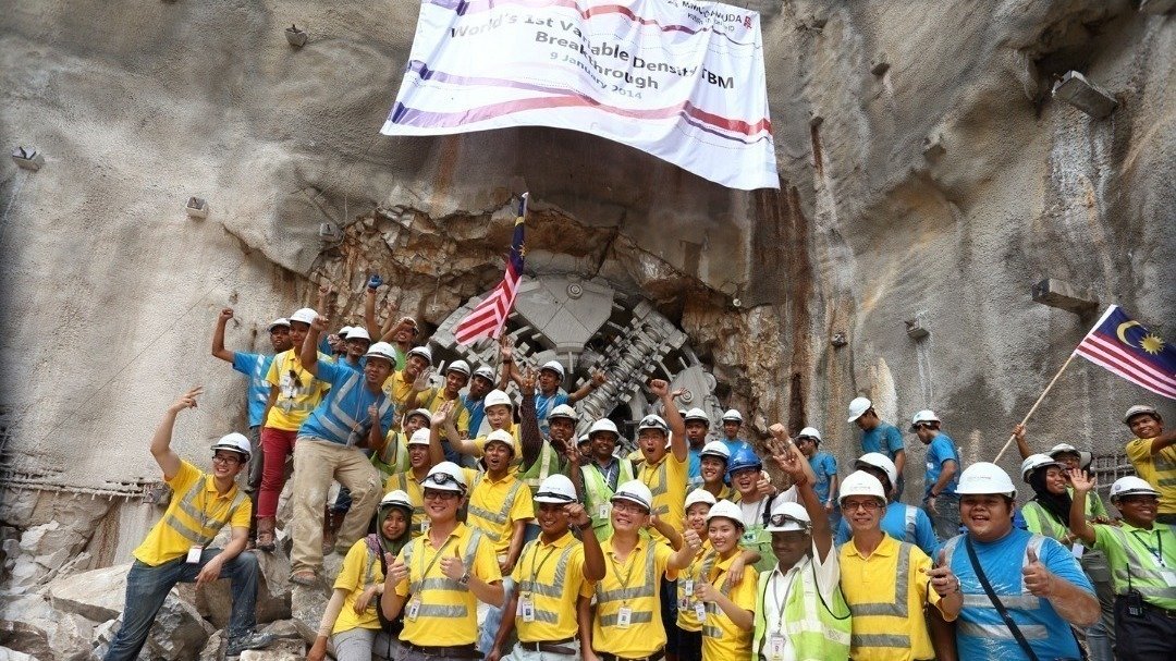 Petition · Save 20k jobs- resume the MRT2 Project as it is! - Malaysia ...