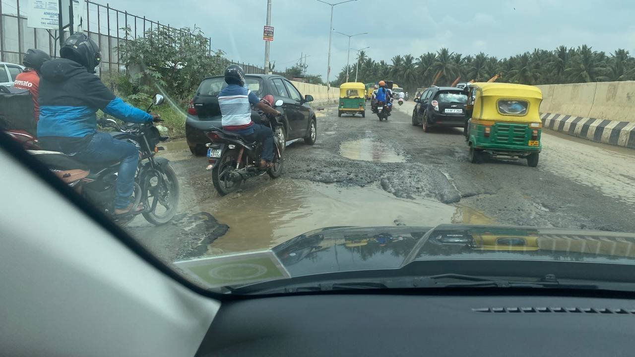 Petition · Repair varthur lakeside road(SH 35) - Bellandur Amanikere ...