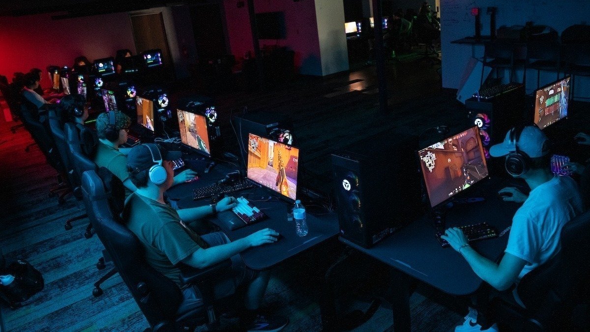 Petition · Build an E-Sports Arena for Suffolk Community College ...