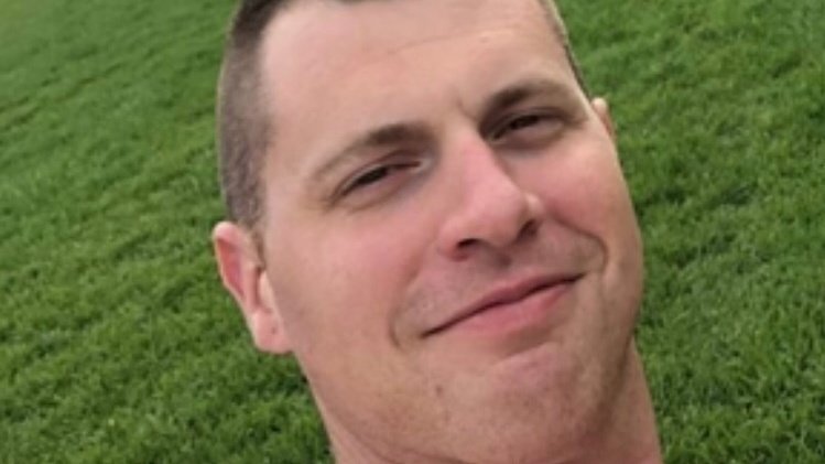Petition · Keep David Earp off the Internet for one day. - United ...