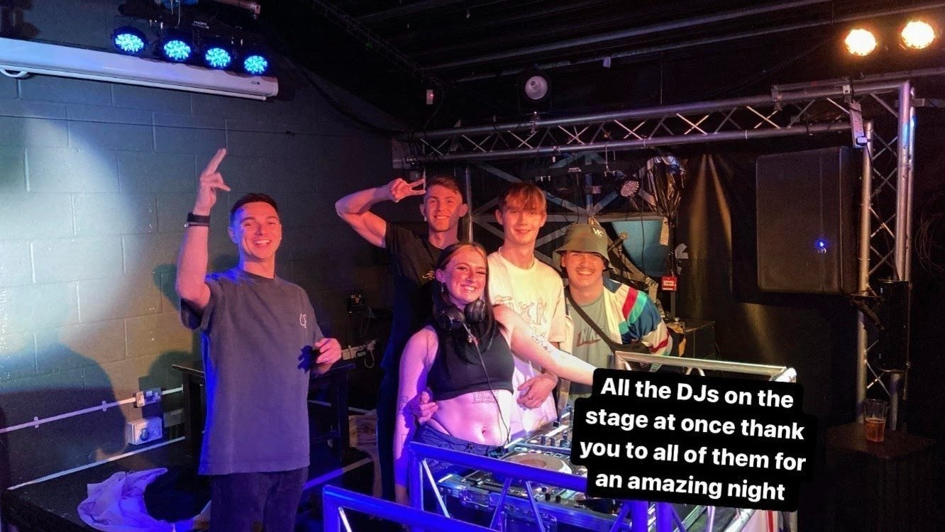 Petition · Student DJs for WSIHE! - United Kingdom · Change.org