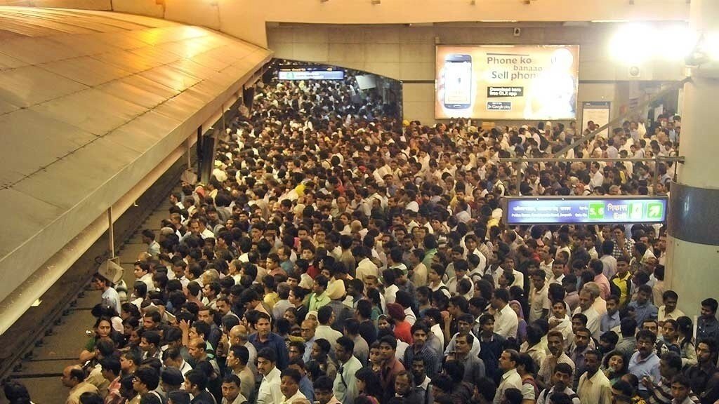 Petition · DMRC must provide the basic amenities to passangers against ...