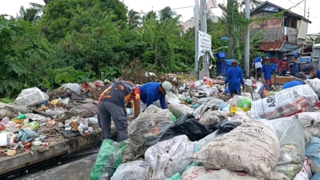 Petition · A World Buried in a Waste: Time to Clean Up! - Philippines ...