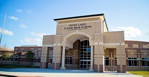 Petition · Students at SLJH want a fair dress code - Katy, United ...