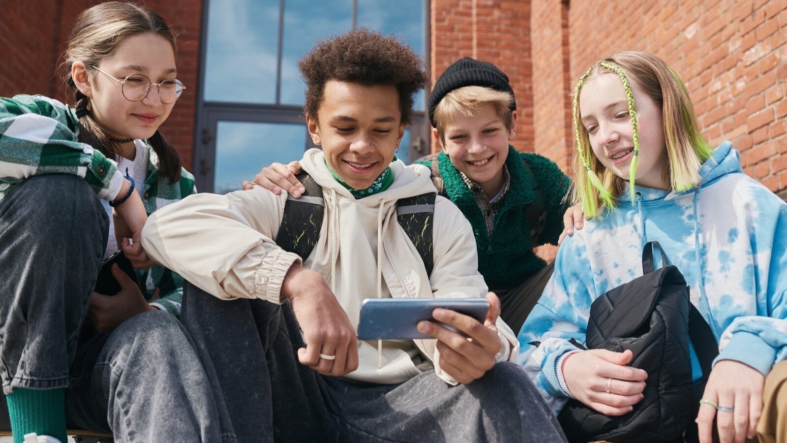 Petition · Unban Phones from School - United States · Change.org