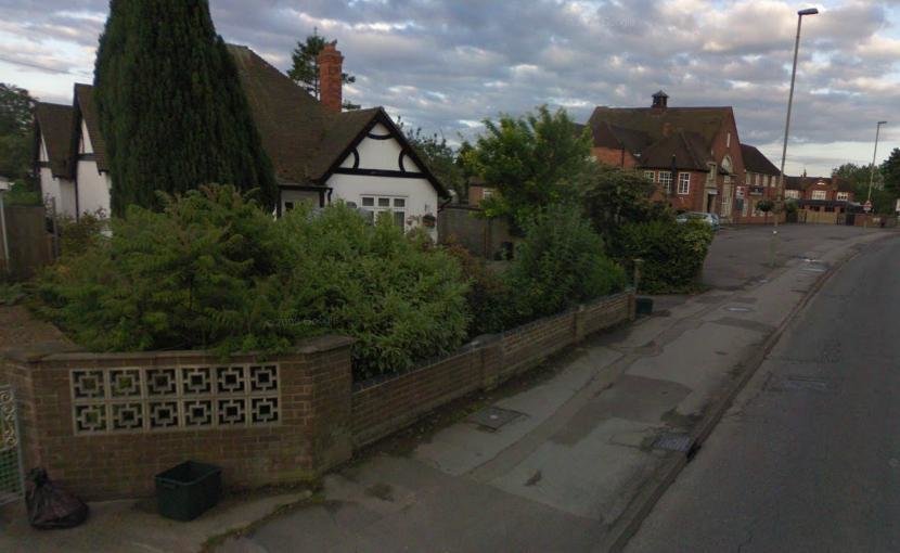 Petition · Resurface Broadway path stretching from Marlborough Club to ...