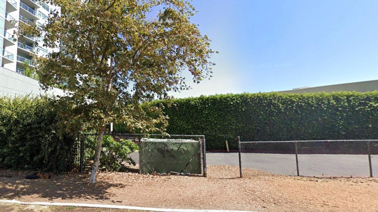 Petition · Stop the Wall — Reopen Burke Park Access for the Entire ...