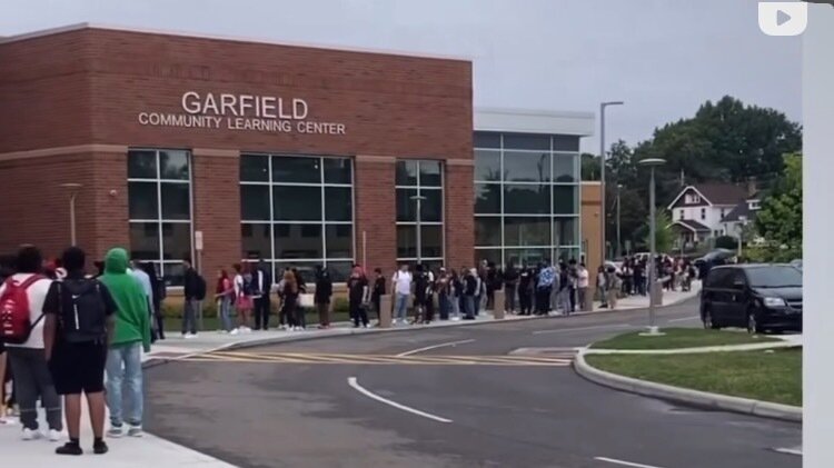 Petition · Ban Yonder Pouches to Protect Students' Connectivity ...