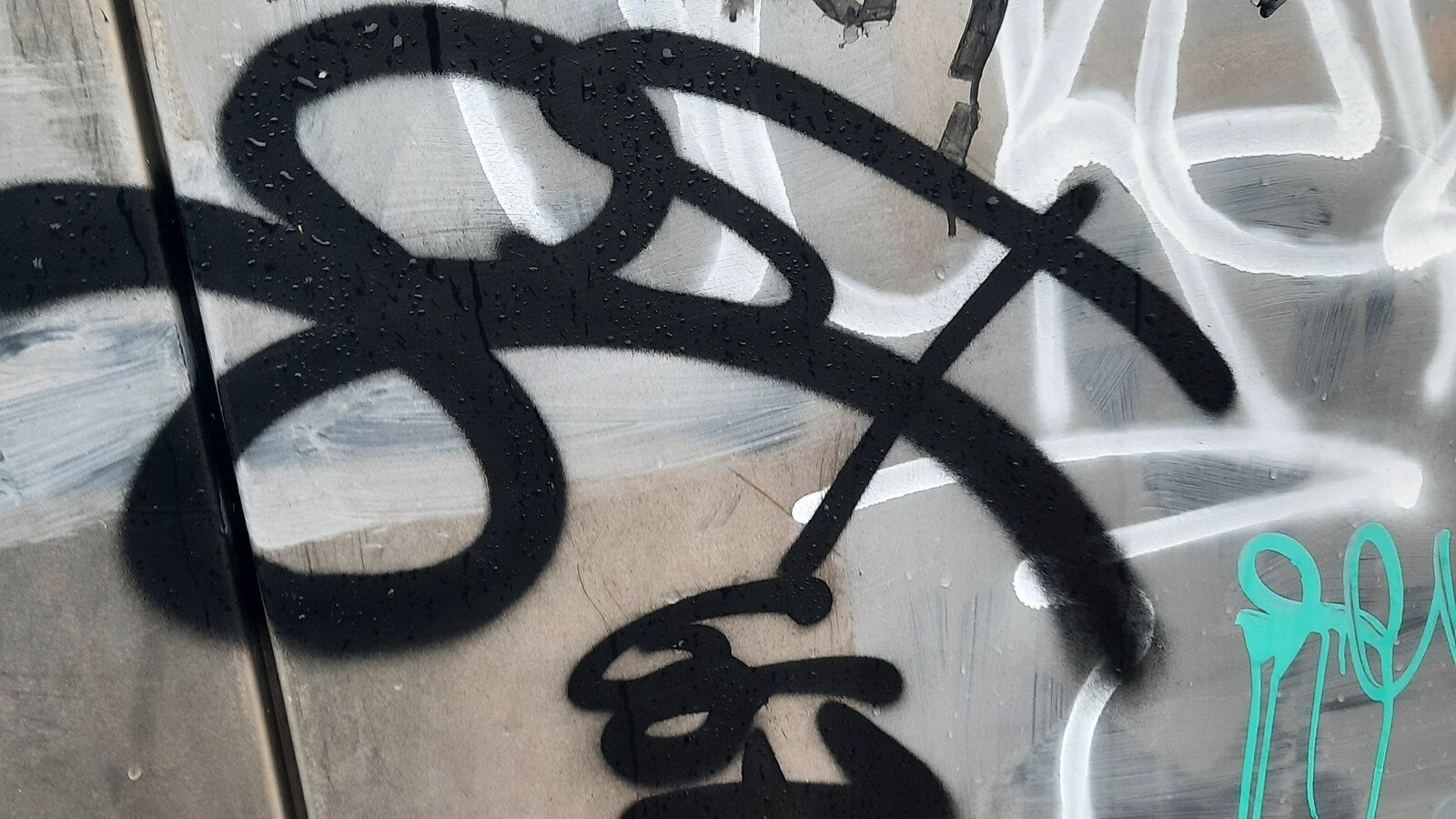 Petition · Urge Network Rail to Eradicate Graffiti at Cheshunt Rail ...