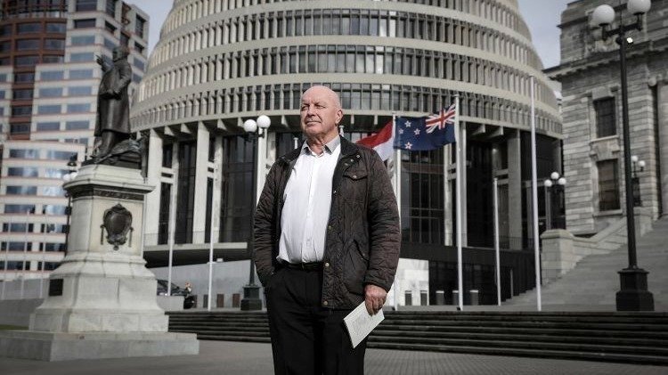Petition · STOP WORKPLACE BULLYING IN NEW ZEALAND. LET ALLAN HALSE ...
