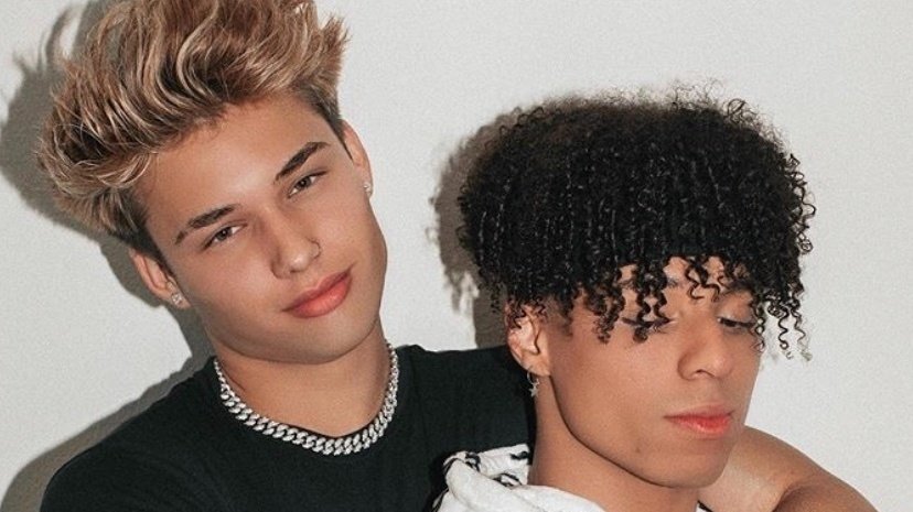 Petition · brady and larray doing wap dance together - United States ...