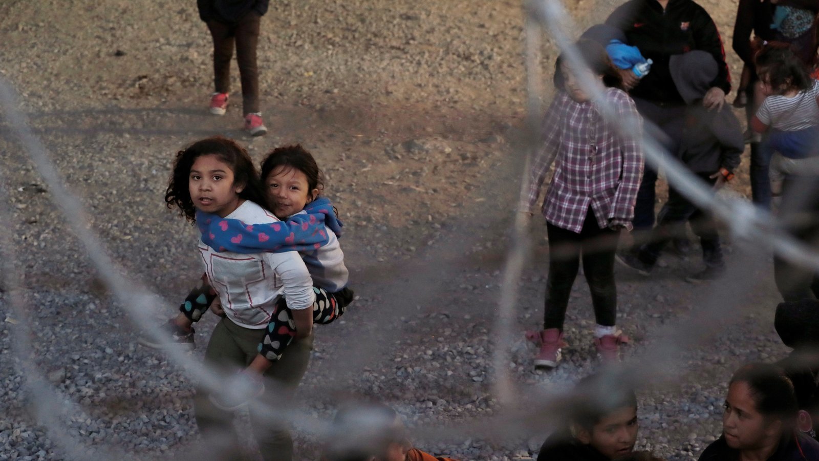 Petition · UNDOCUMENTED CHILDREN ARE NOT SAFE! - United States · Change.org