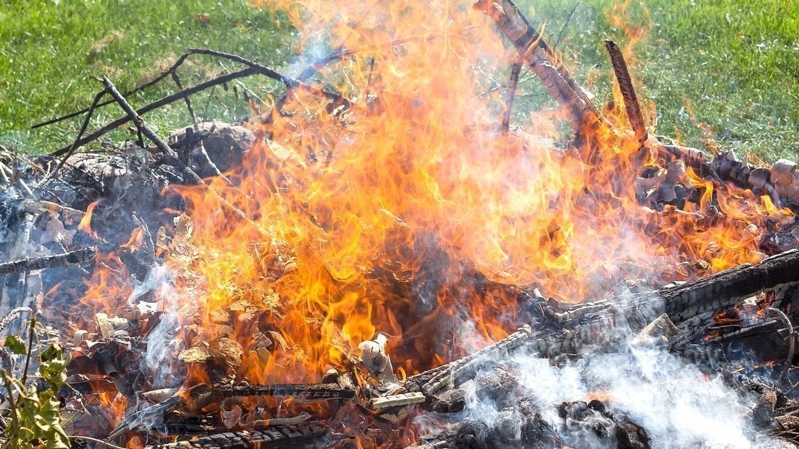 Petition · Ban bonfires in summer months - United Kingdom · Change.org