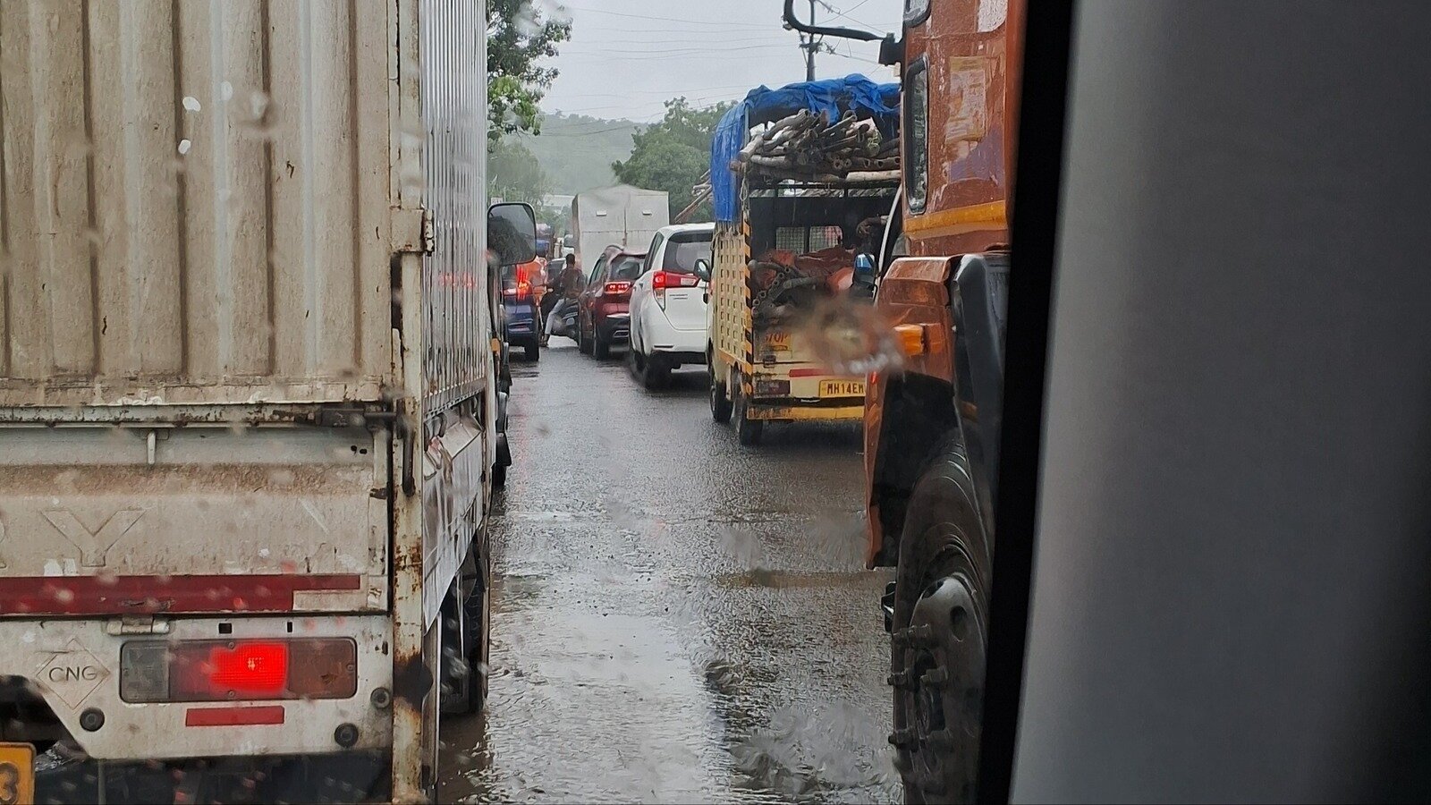 Petition · Improve, Widen Marunji Road to Alleviate Traffic Chaos ...