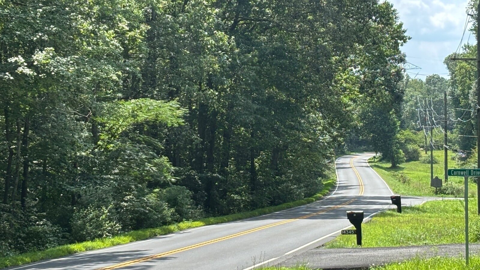 Petition · Install Sidewalks on Aden Road in Nokesville, VA ...