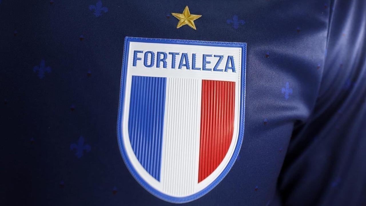 Abaixo-assinado · Mudança do escudo do Fortaleza Esporte Clube - Brasil ...