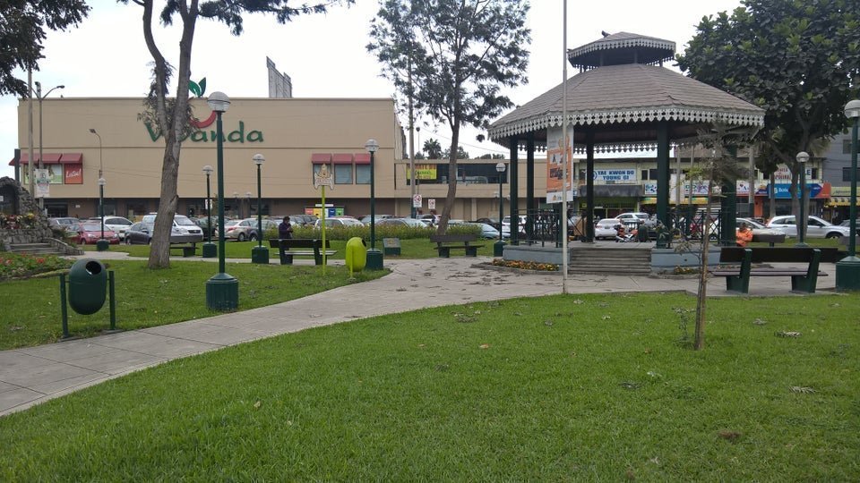 Petición · QUEREMOS PRESERVAR EL PARQUE LA PAZ,UBICADO EN EL C . C ...