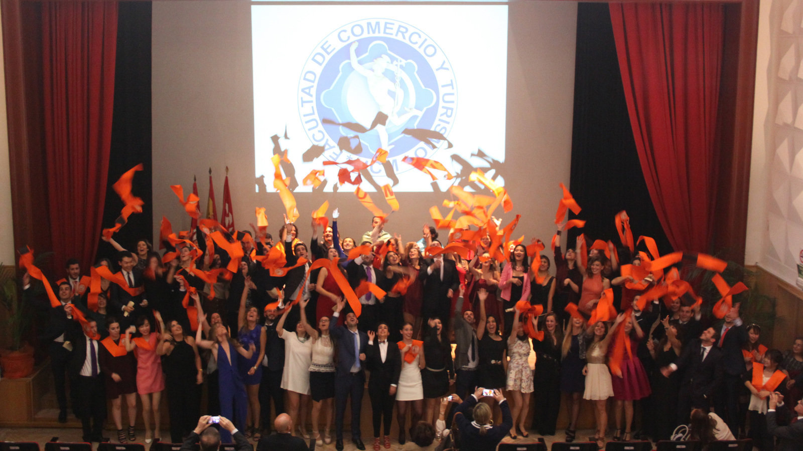 Petición · Rectorado de la Universidad Complutense de Madrid: NO AL ...