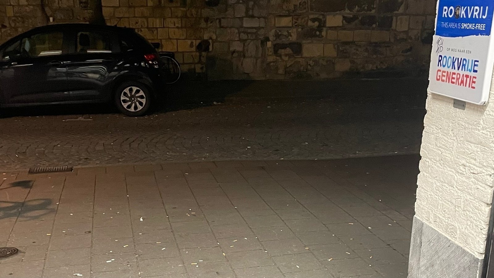 Petition · For cigarette bins at the Inner City Library of Maastricht ...