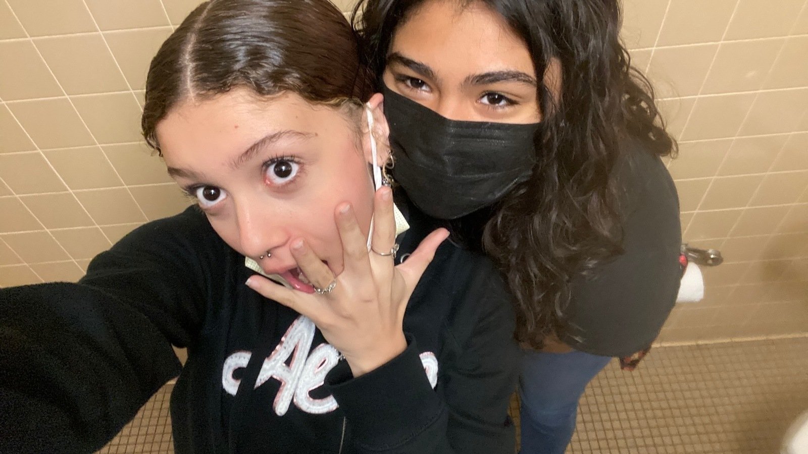 Petition · don’t let jocelyn go bald - United States · Change.org