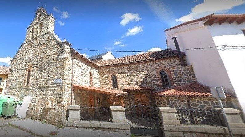 Petición · En defensa del sacerdote D. José Riesco, párroco de la ...