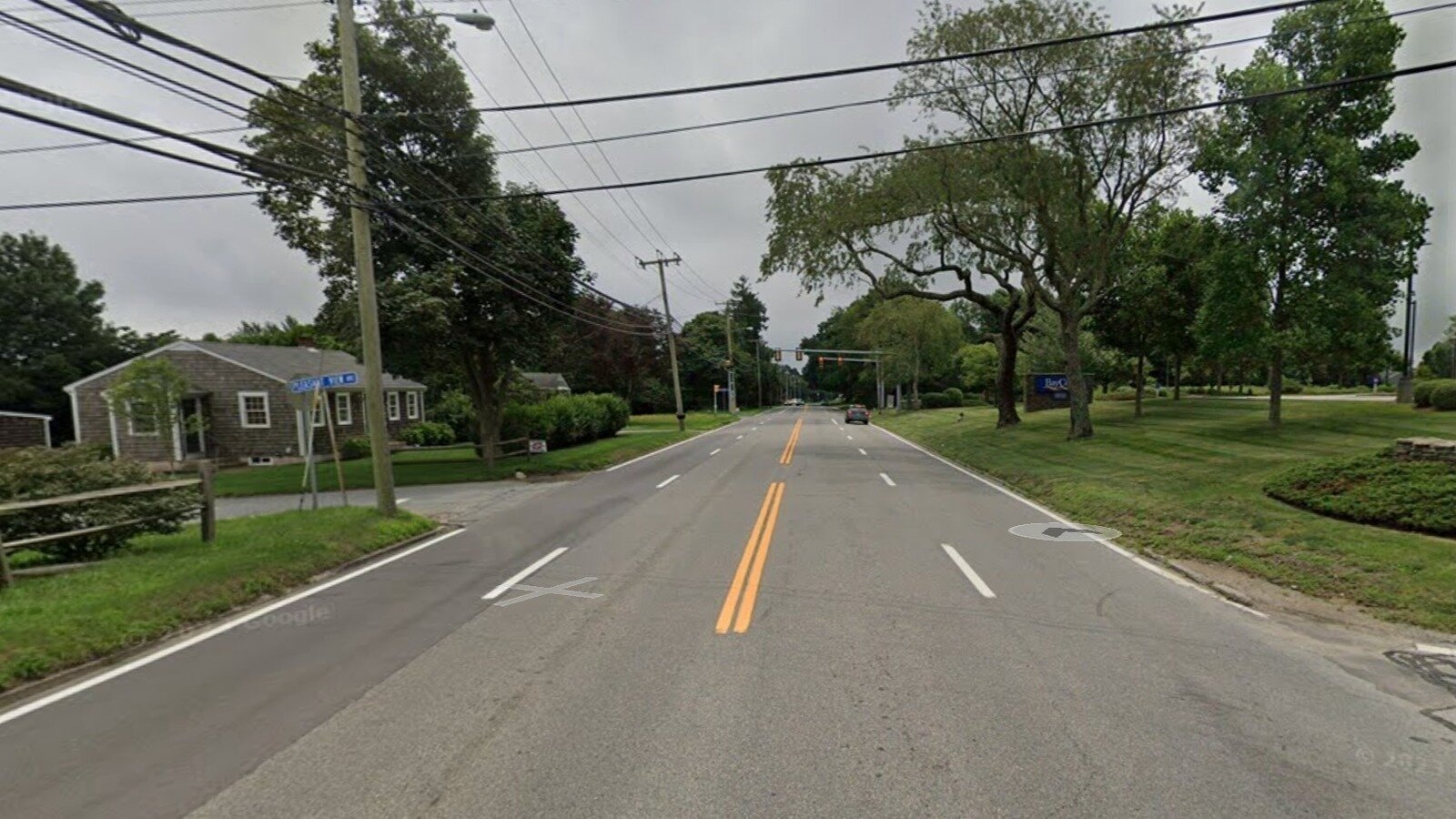 Petition · Installing a Sidewalk on East Main Rd (RI Route 138), Rhode ...