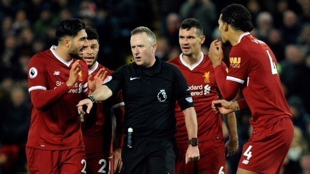 Petition · Jonathan Moss and Eddie Smart to be banned from refereeing ...