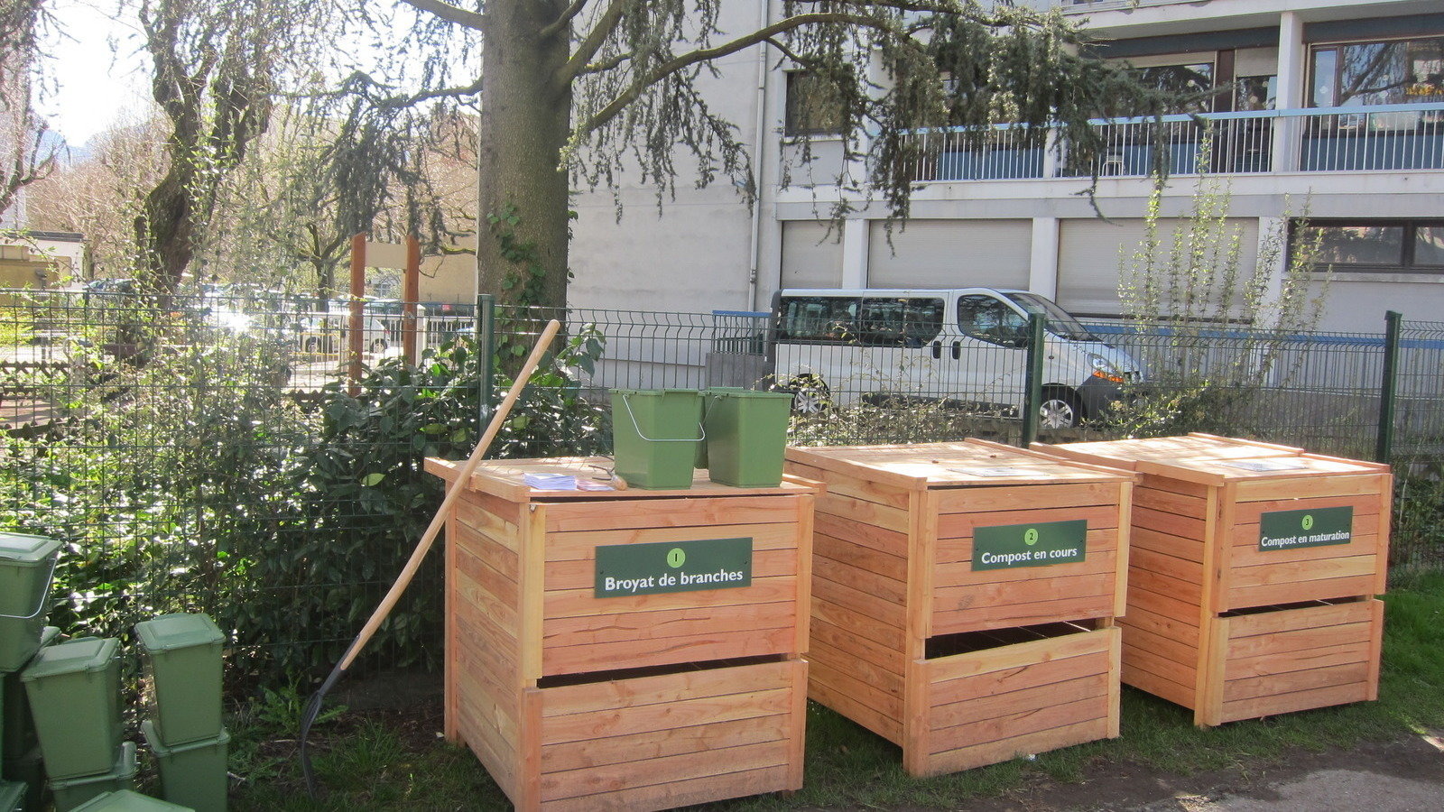 Pétition · Le compostage partagé en milieu urbain et péri-urbain, les ...